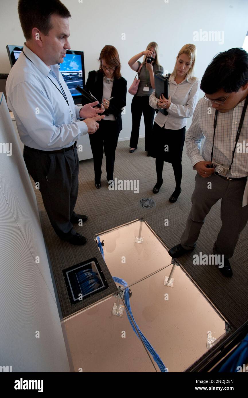 Panduit Corporation opens its new world headquarters building in Tinley ...