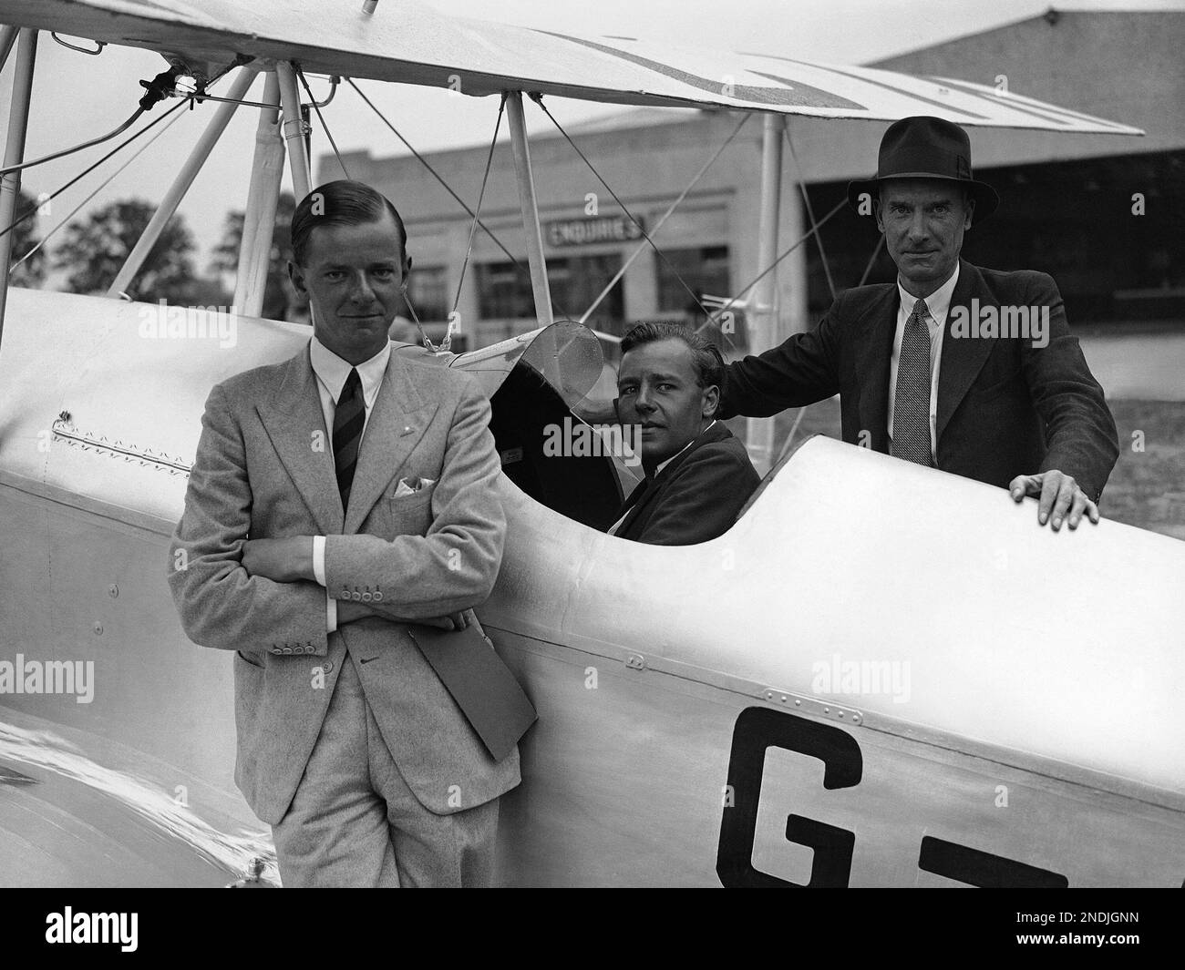 Pilots Peter De Haviland, left, Geoffrey De Haviland, centre, and ...
