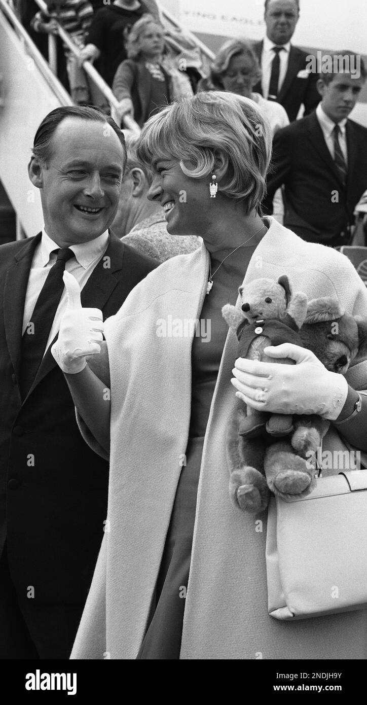 Donald Campbell, who broke the land speed record in Bluebird on ...