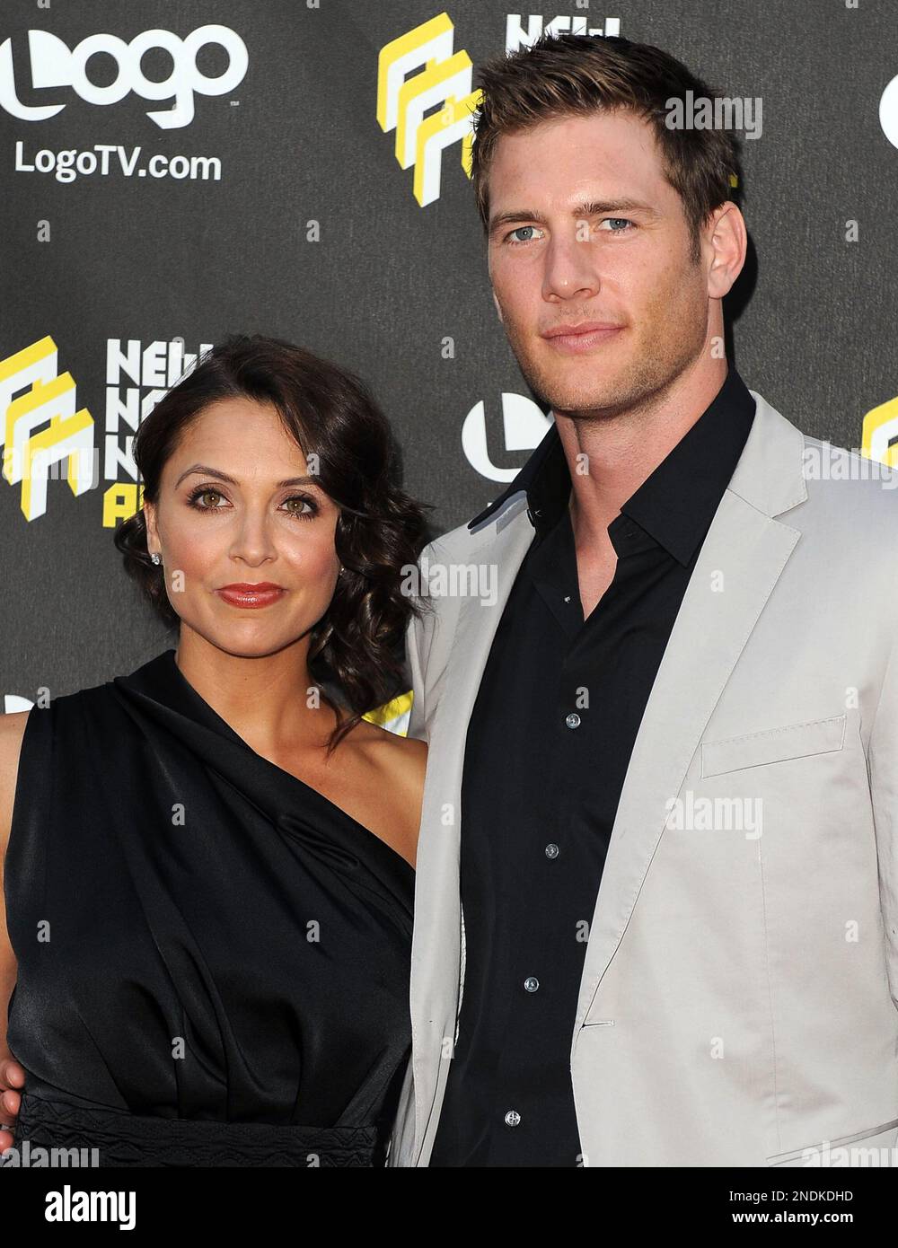 Ryan McPartlin at right, and his wife Danielle McPartlin arrive at Logo ...