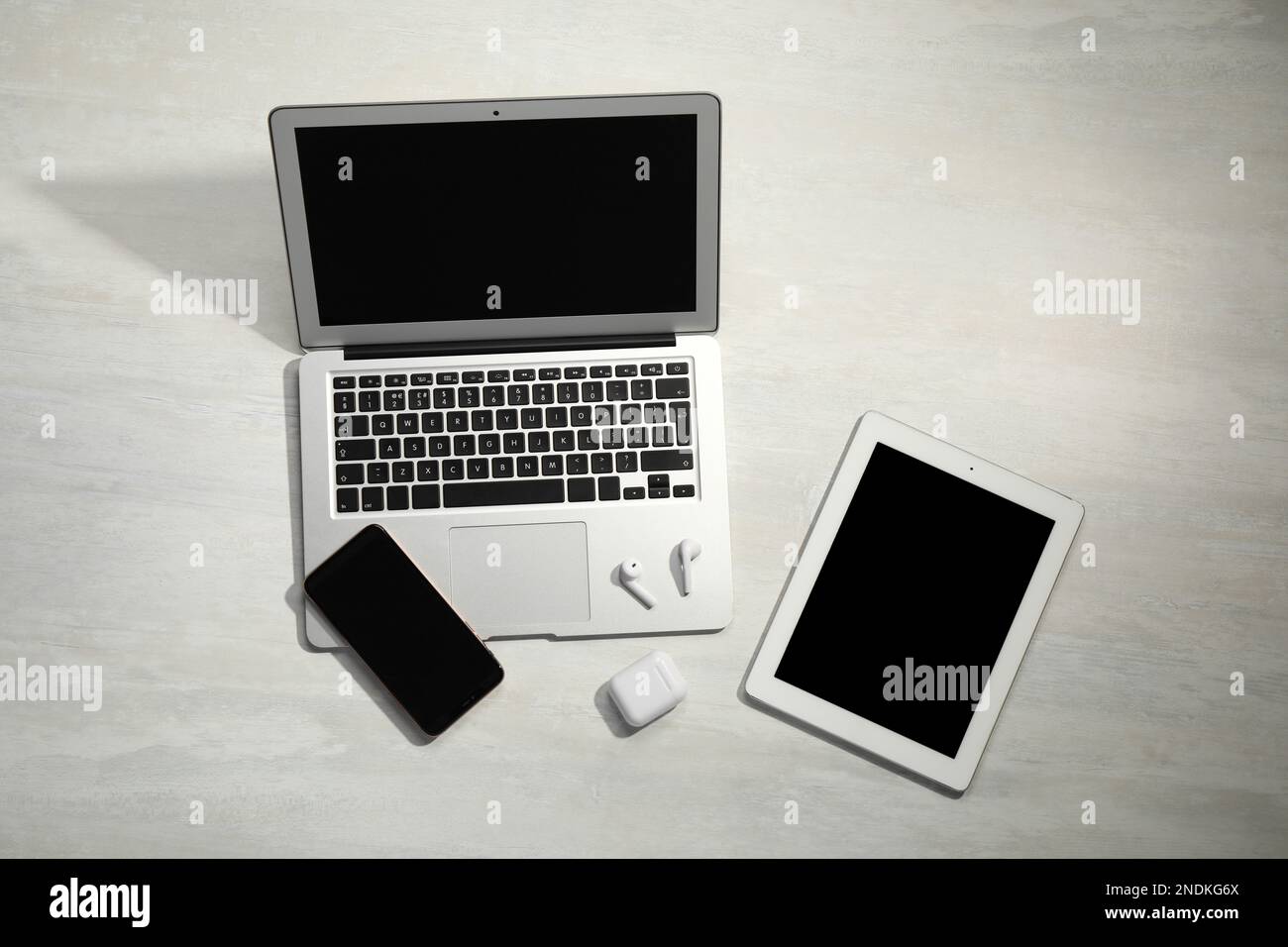 Set different modern gadgets hi-res stock photography and images - Alamy