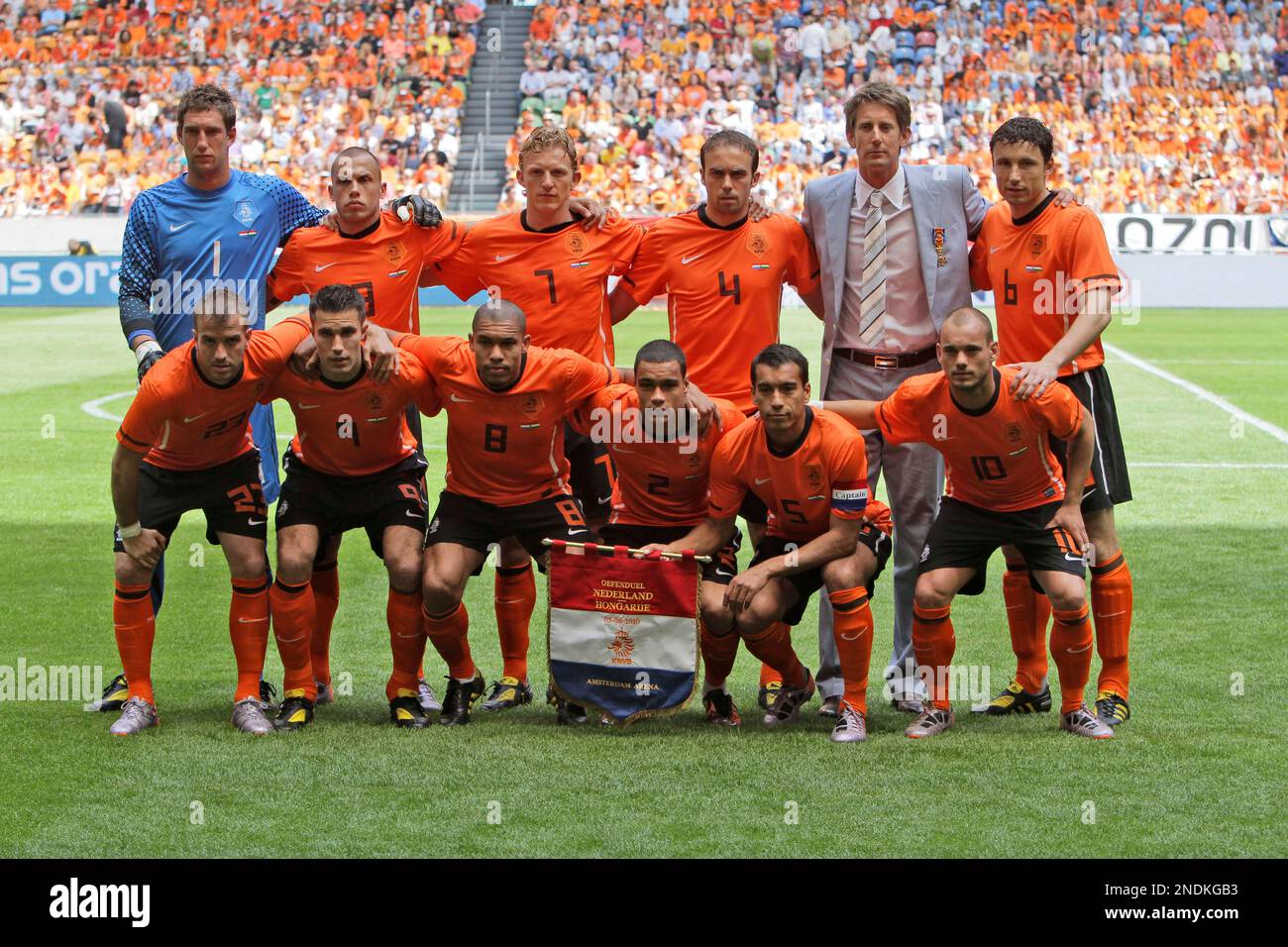 The Dutch soccer team poses with goalkeeper Edwin van der Sar prior to ...