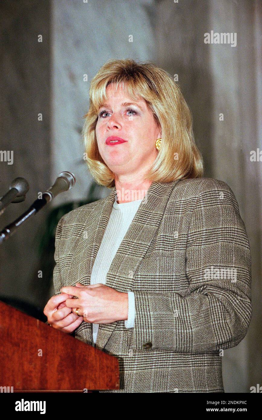 Tipper Gore wife of Al Gore in October 1993. (AP Photo Stock Photo - Alamy