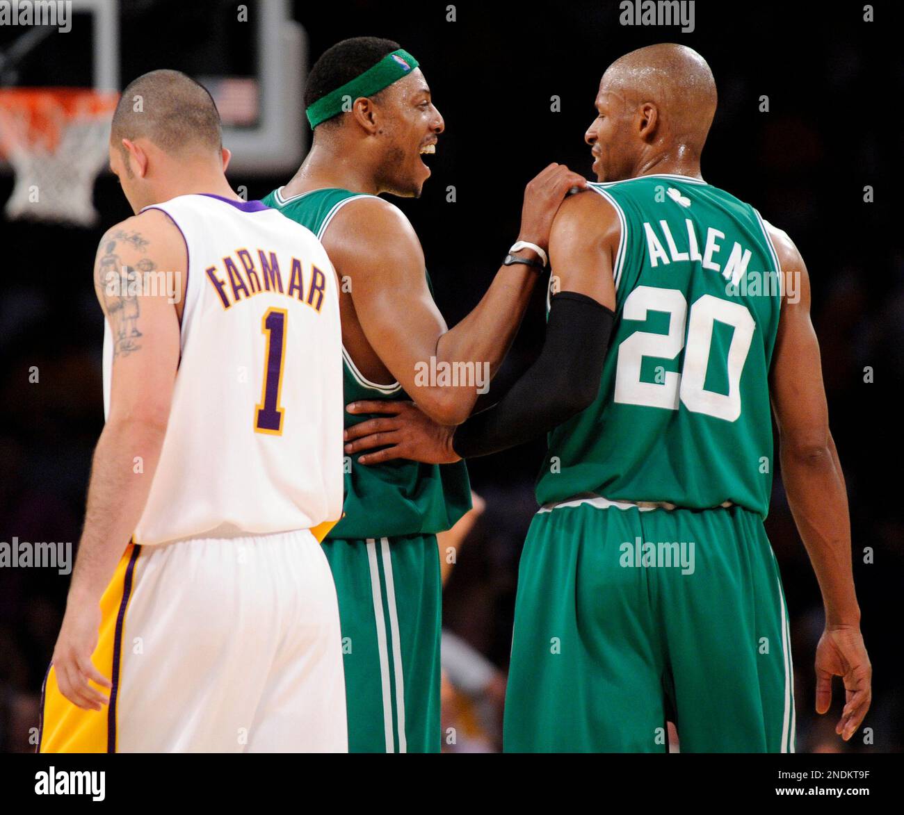 Boston Celtics guard Ray Allen (20) reacts with Paul Pierce (34) as Los ...