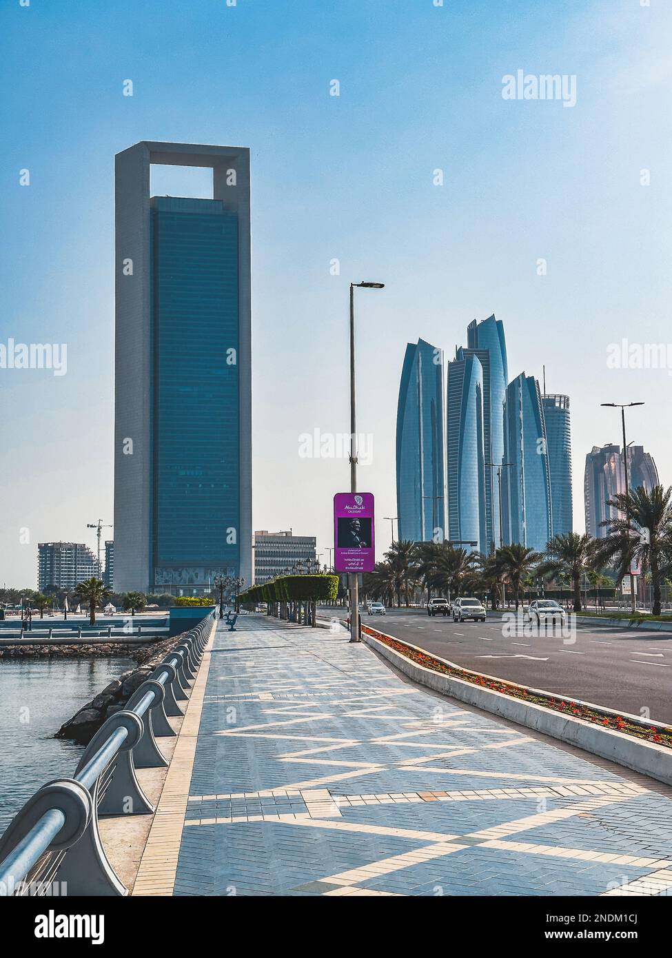Abu Dhabi Corniche promenade in Al Marina, cycle and pedestrian ...