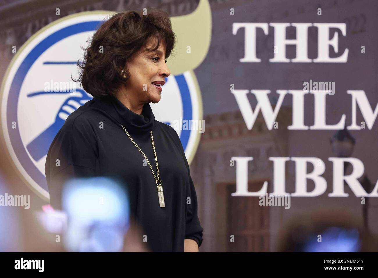 Clair huxtable cosby show hi-res stock photography and images - Alamy