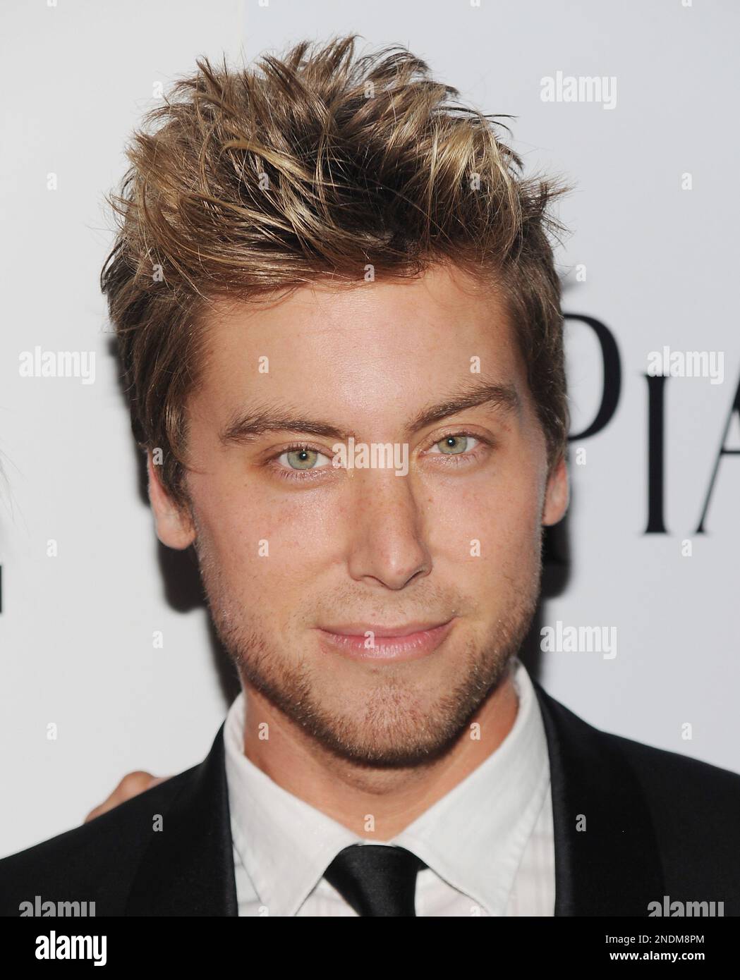 Singer Lance Bass attends amfAR's 'New York Inspiration Gala ...