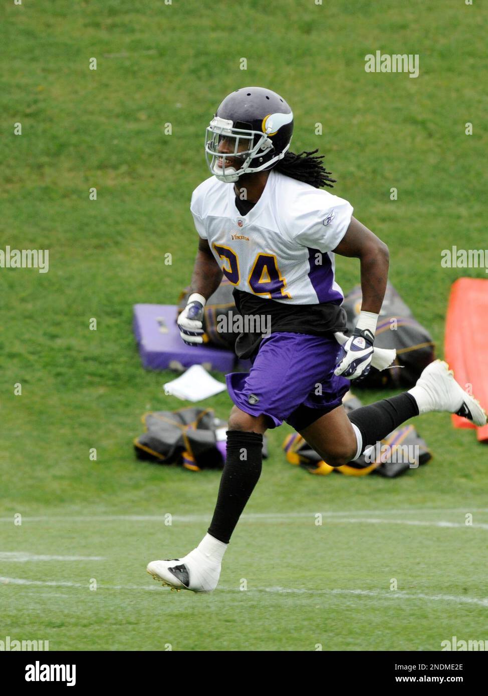 Minnesota Vikings cornerback DeAndre Wright goes through drills during NFL football workouts ...