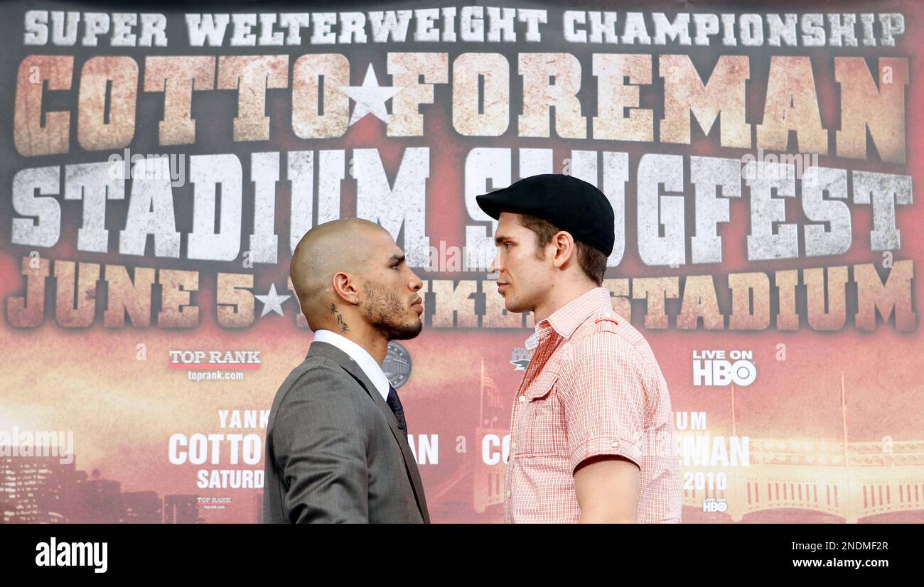 Boxers Miguel Cotto, left, and Yuri Foreman pose together after a news ...