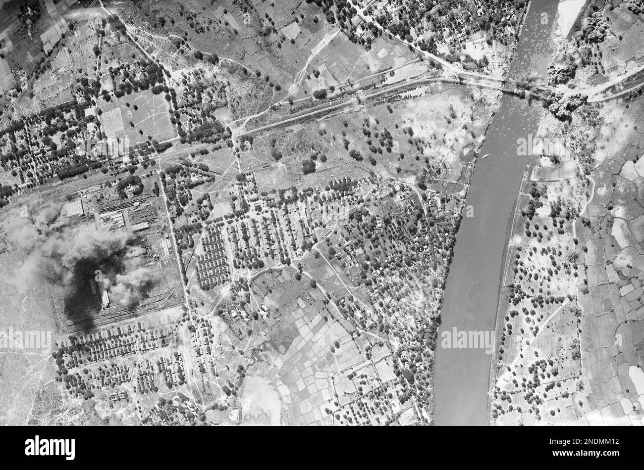 Two American air bombing missions, starting from different points ...
