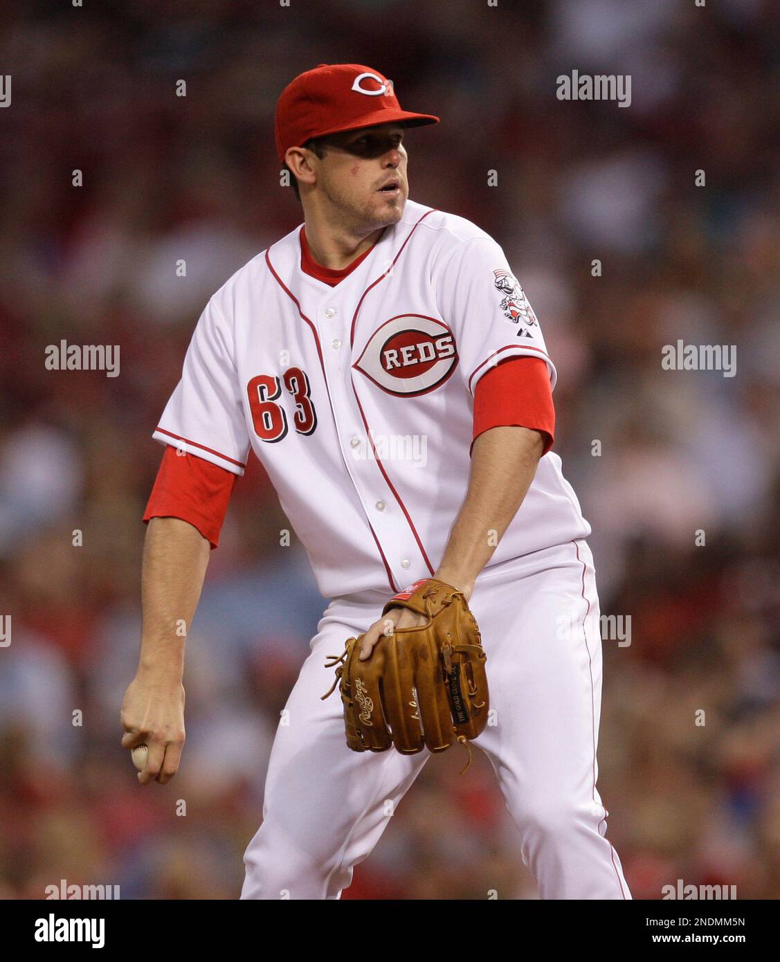 Cincinnati Reds starting pitcher Sam LeCure in action against the ...