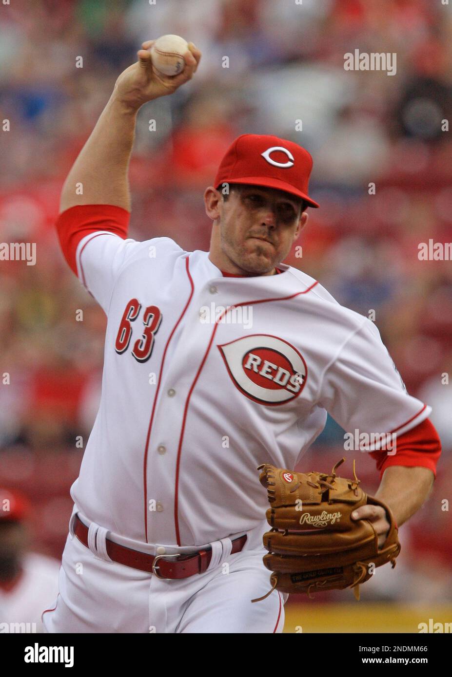 Cincinnati Reds starting pitcher Sam LeCure in action against the ...