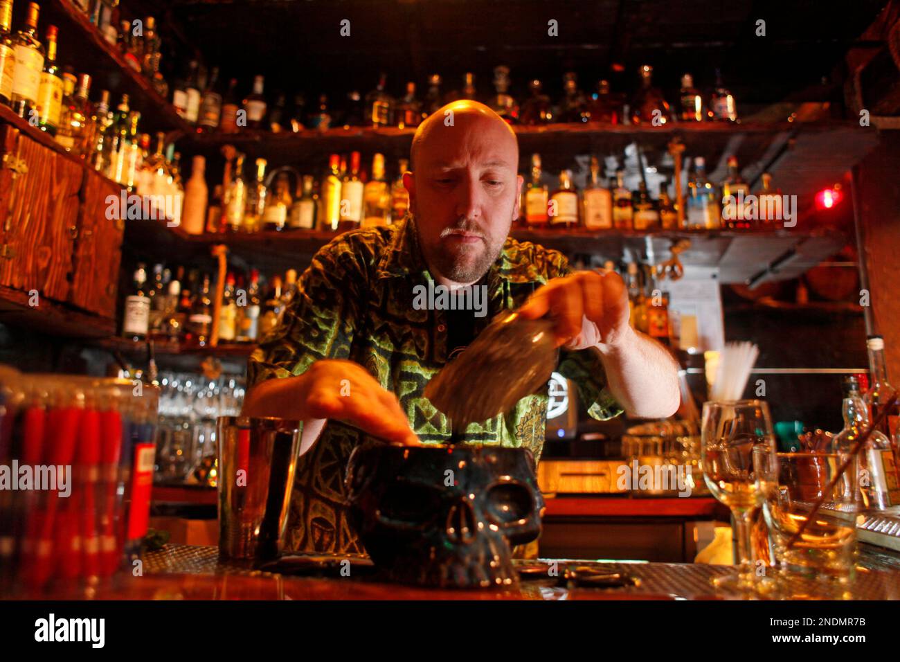 ** TO GO WITH EEUU RON ** This photo taken Jan. 20, 2010 shows Martin ...