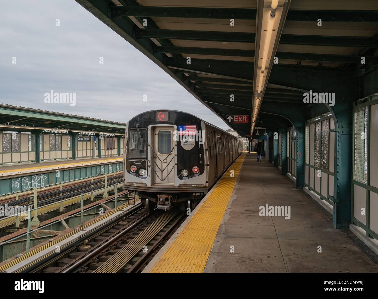 BROOKLYN, N.Y. – January 7, 2023: A New York City Subway train is seen in Brooklyn Stock Photo ...
