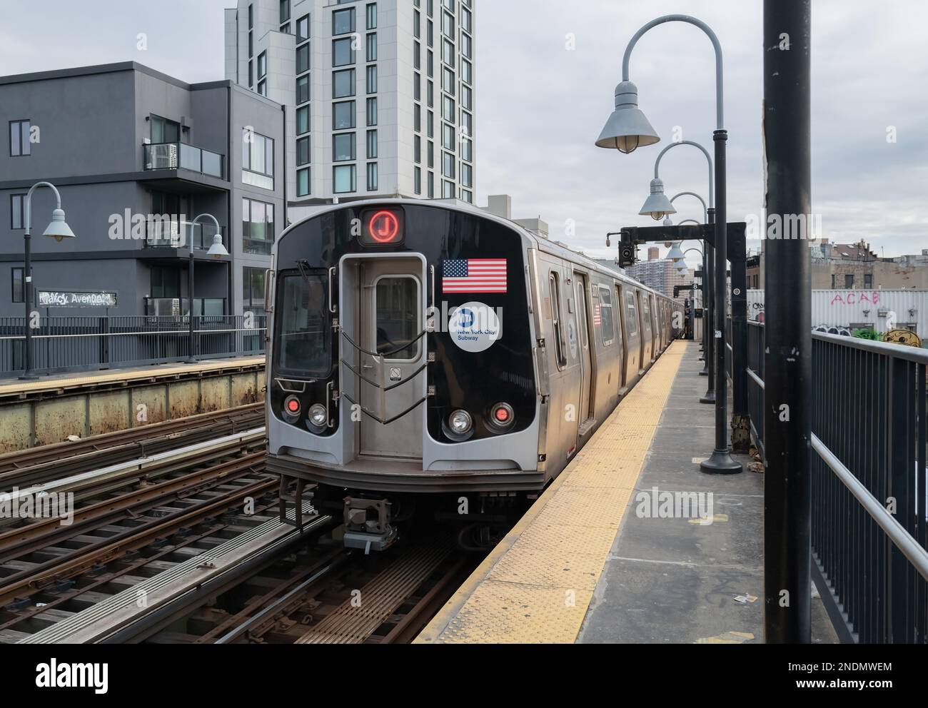 BROOKLYN, N.Y. – January 7, 2023: A New York City Subway train is seen in Brooklyn Stock Photo ...