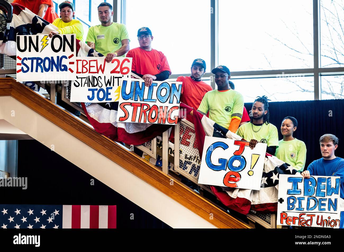 Ibew stands with joe hi-res stock photography and images - Alamy