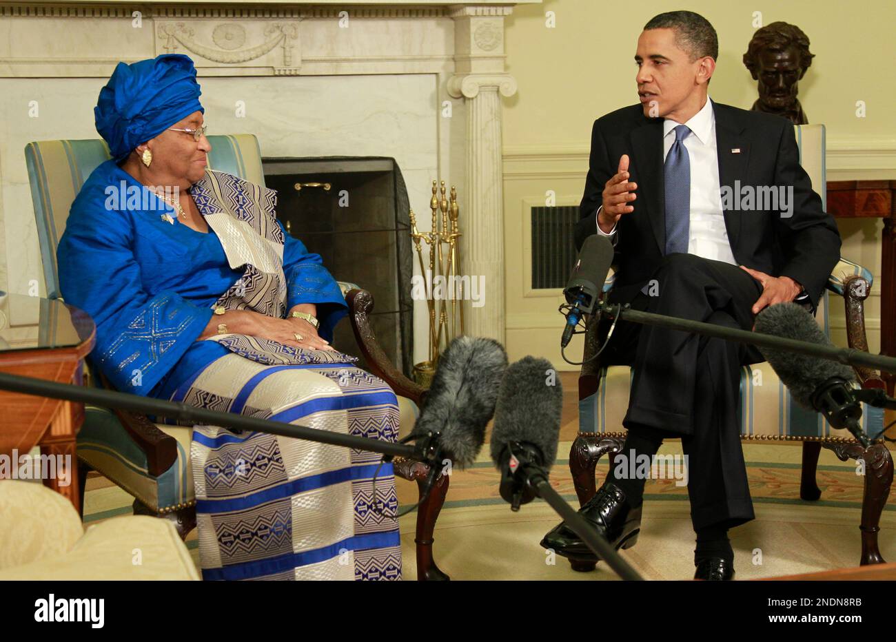 Ellen Johnson Sirleaf With Obama