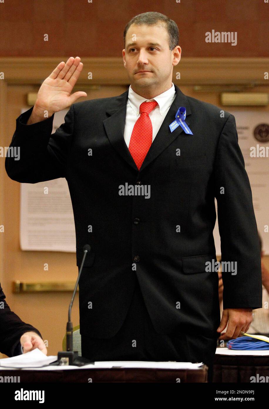 Curt Kuchta, Transocean master on the Deepwater Horizon oil rig, is ...