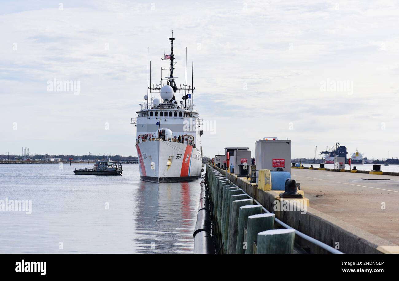 USCGC Bear (WMEC 901) prepares to moor to the pier in Portsmouth, Va ...