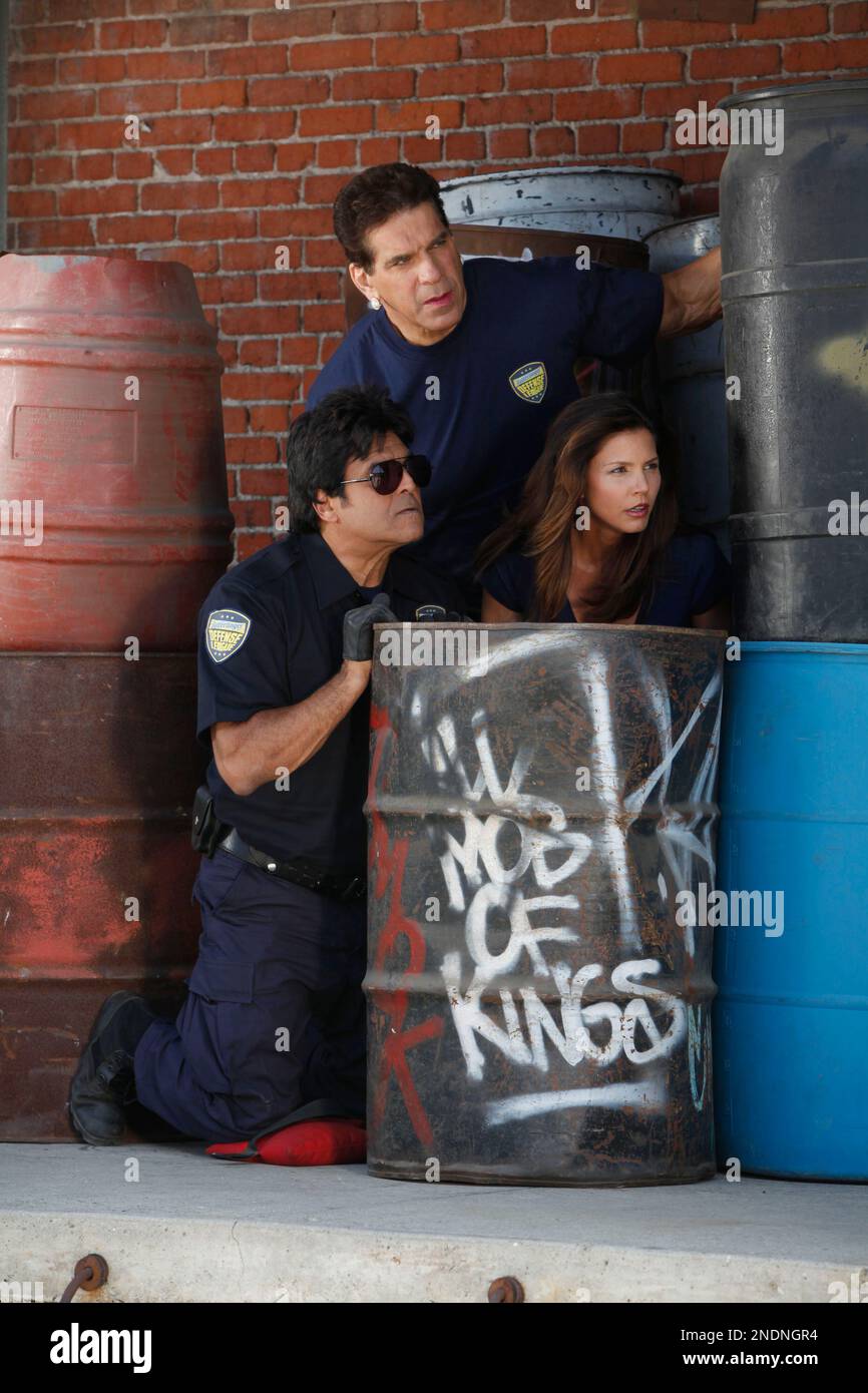 Erik Estrada, Lou Ferrigno and Charisma Carpenter of the Butterfinger ...