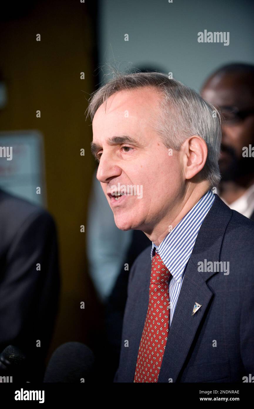 Robert D. Laurino, Acting Essex County Prosecutor, talks to the media ...
