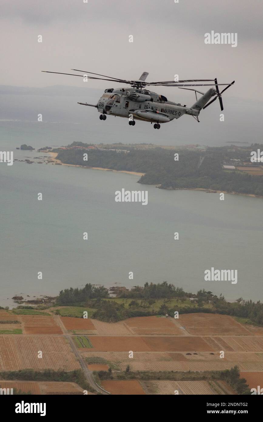 A U.S. Marine Corps CH-53E Super Stallion assigned to 1st Marine ...
