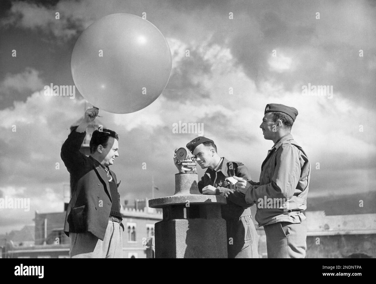 French, British and American army meteorologists get together in ...