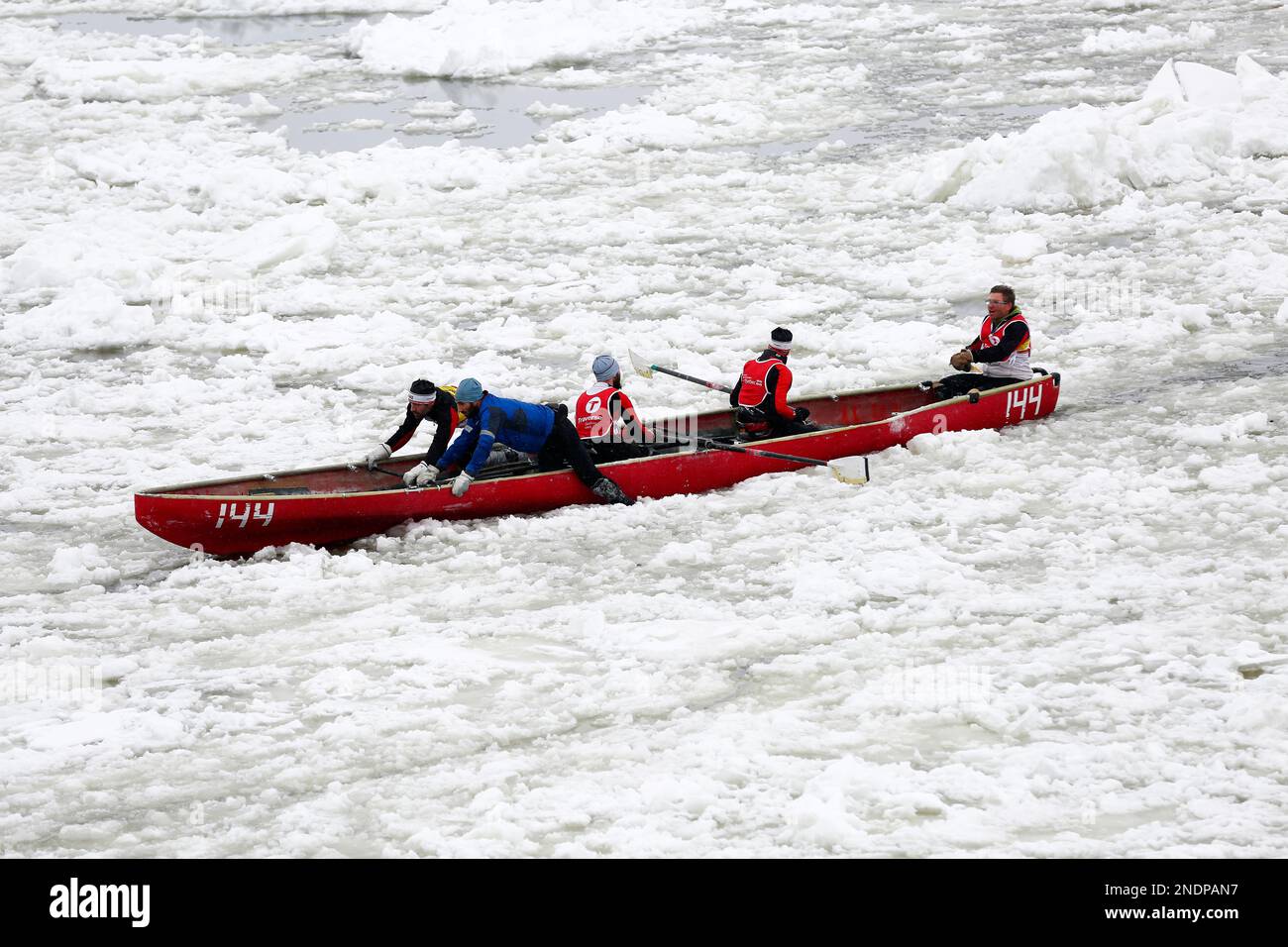 Quebec, Canada - February 5, 2023 : This is the Quebec Ice Canoe Race ...