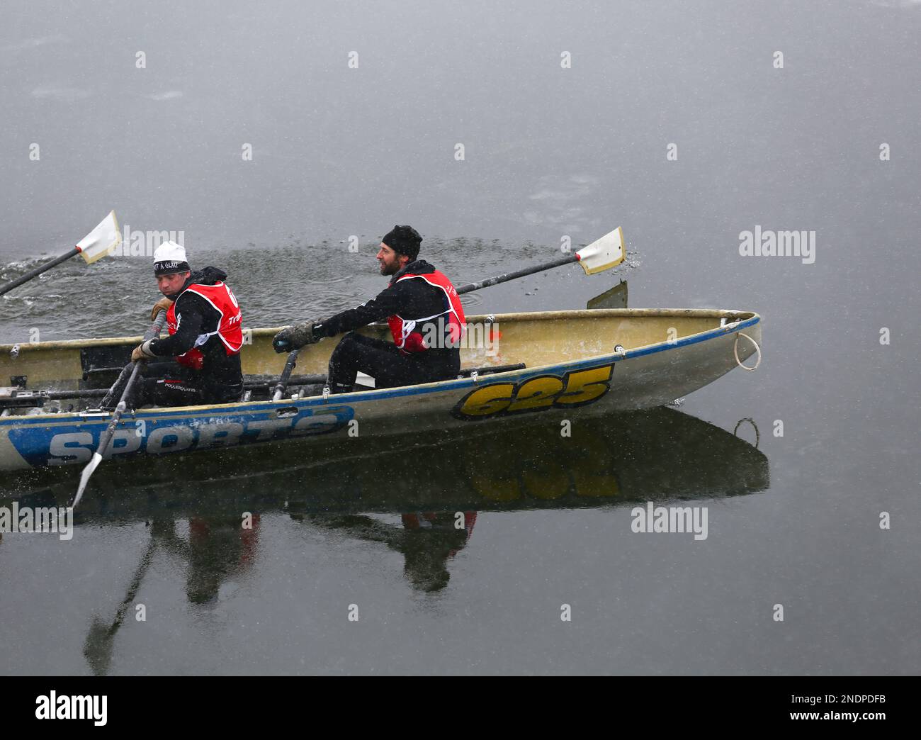 Quebec, Canada - February 5, 2023 : This is the Quebec Ice Canoe Race ...