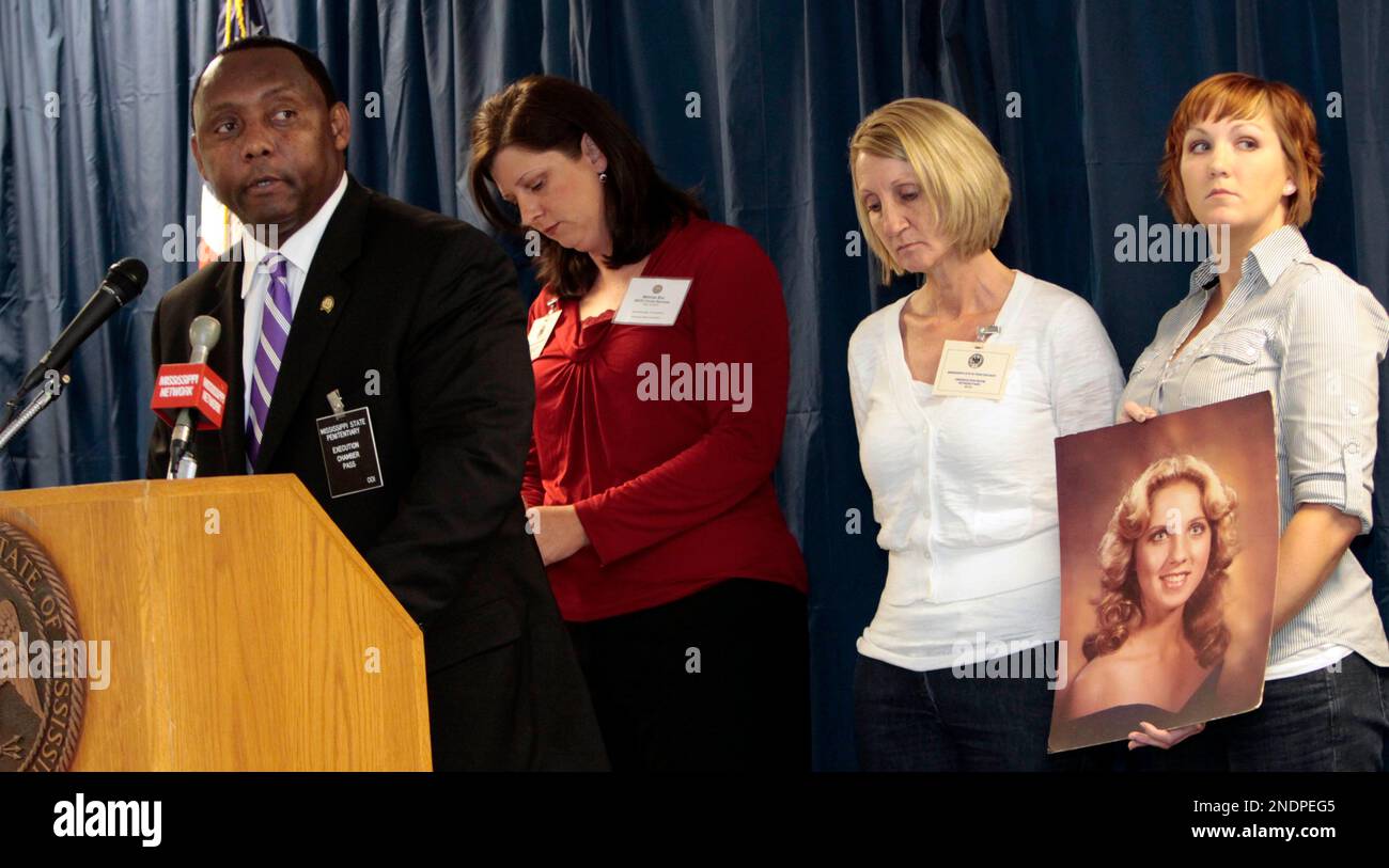 Corrections Commissioner Chris Epps discusses the execution of Paul Everette Woodward while his ...