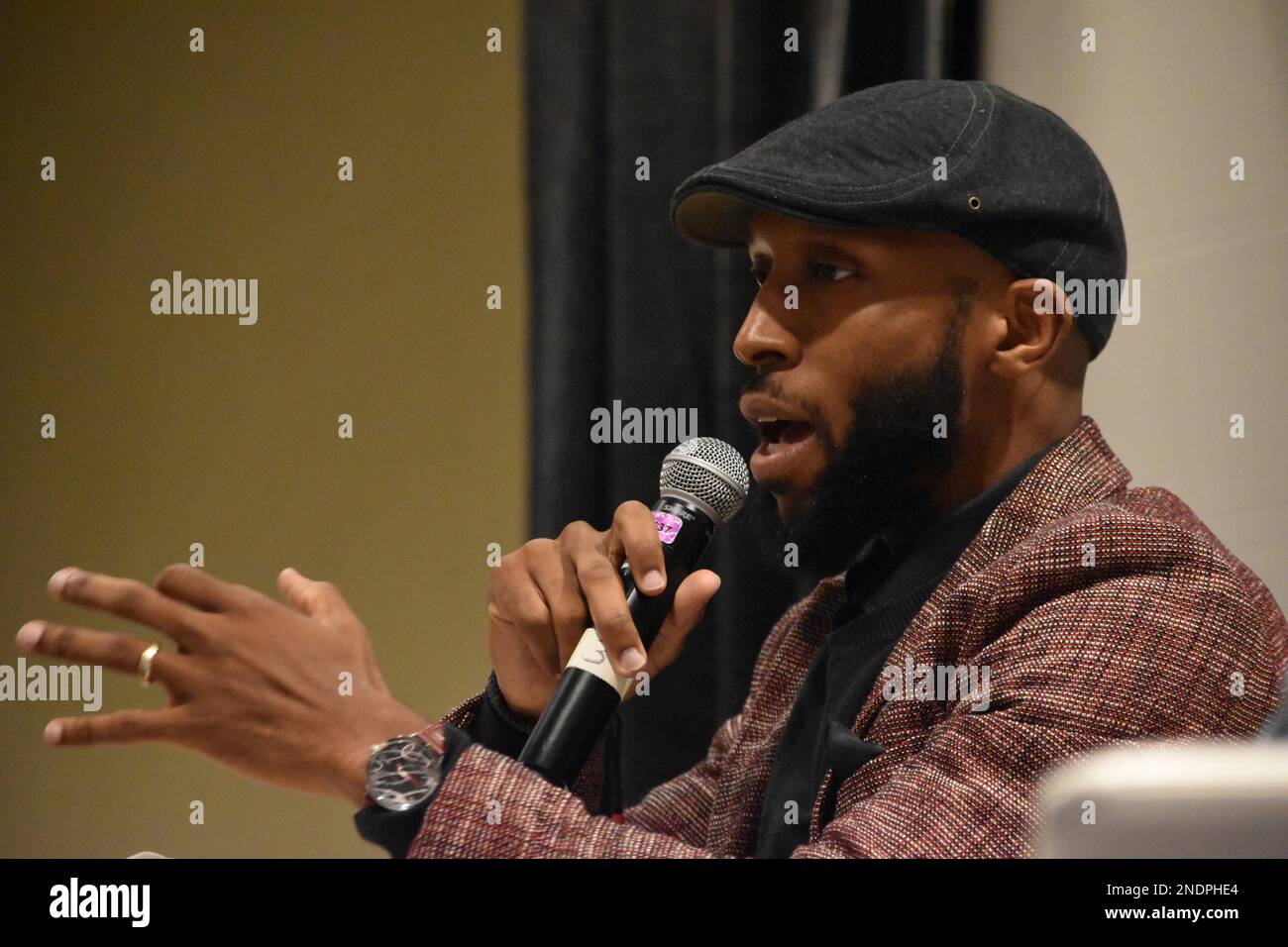 Aaron rahsaan thomas hi-res stock photography and images - Alamy
