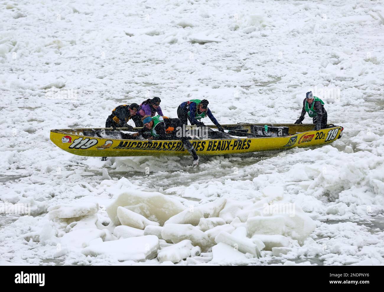Quebec, Canada - February 5, 2023 : This is the Quebec Ice Canoe Race ...