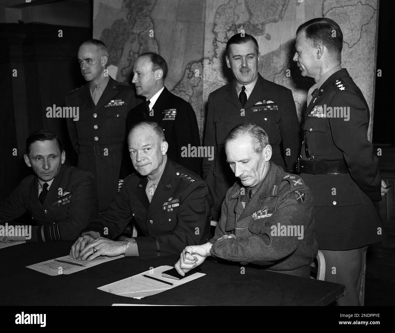 A special session of the Supreme Command Allied Expeditionary Force was ...