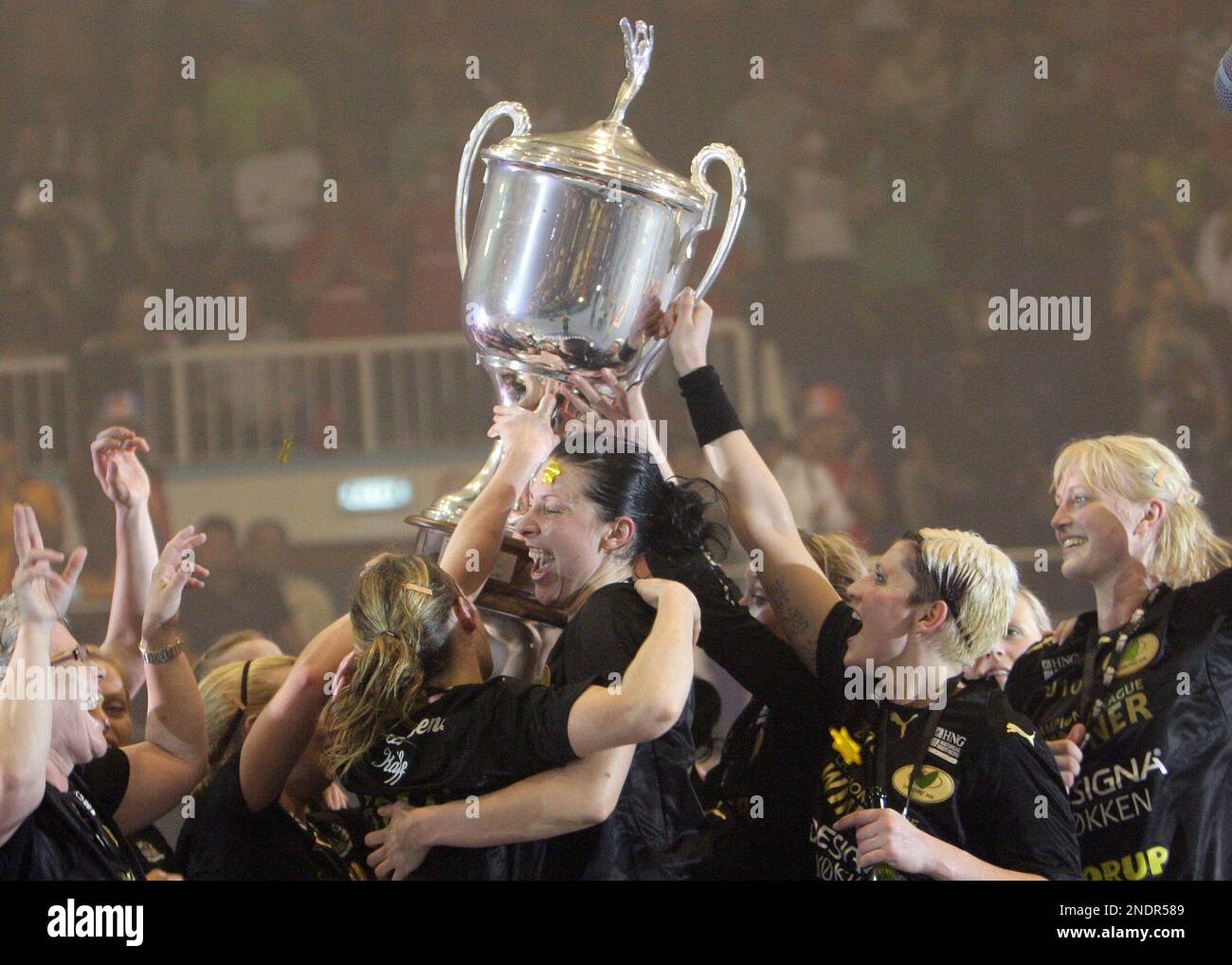 Viborg HK's players celebrate winning the women's handball Champions ...