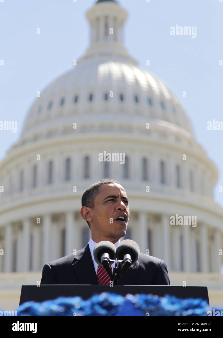 President Barack Obama pays tribute to peace officers, who died in the ...