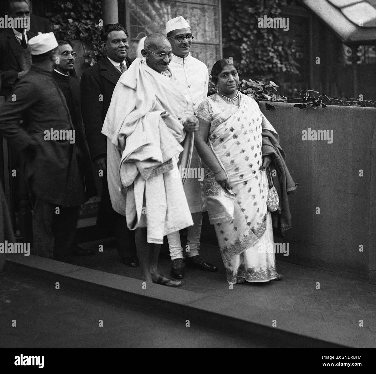 Mahatma Karamchand Gandhi with Sarojini Naidu and other members of the ...