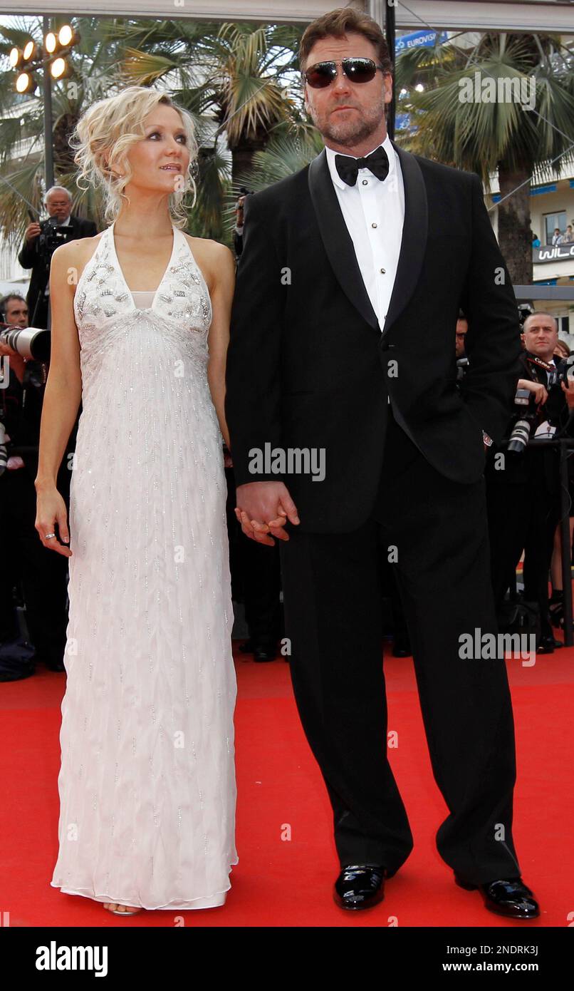 Actor Russell Crowe, right, and his wife Danielle Spencer, left, arrive ...