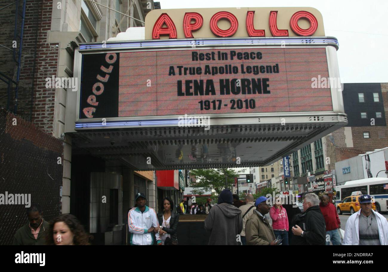 The marquee at the Apollo Theater in the Harlem section of New York ...