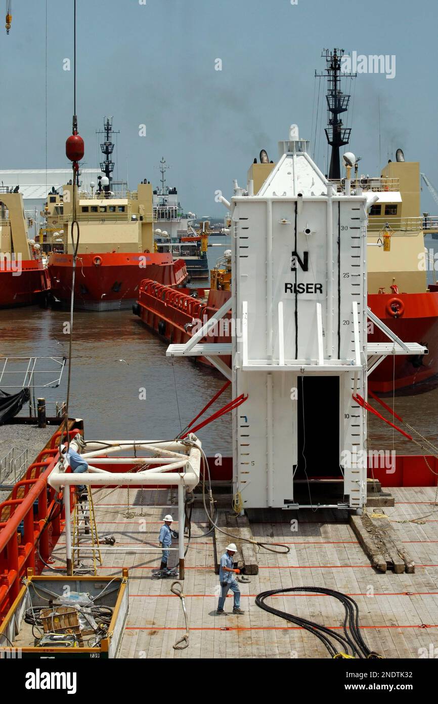 The containment vessel that will be used to try to contain the ...