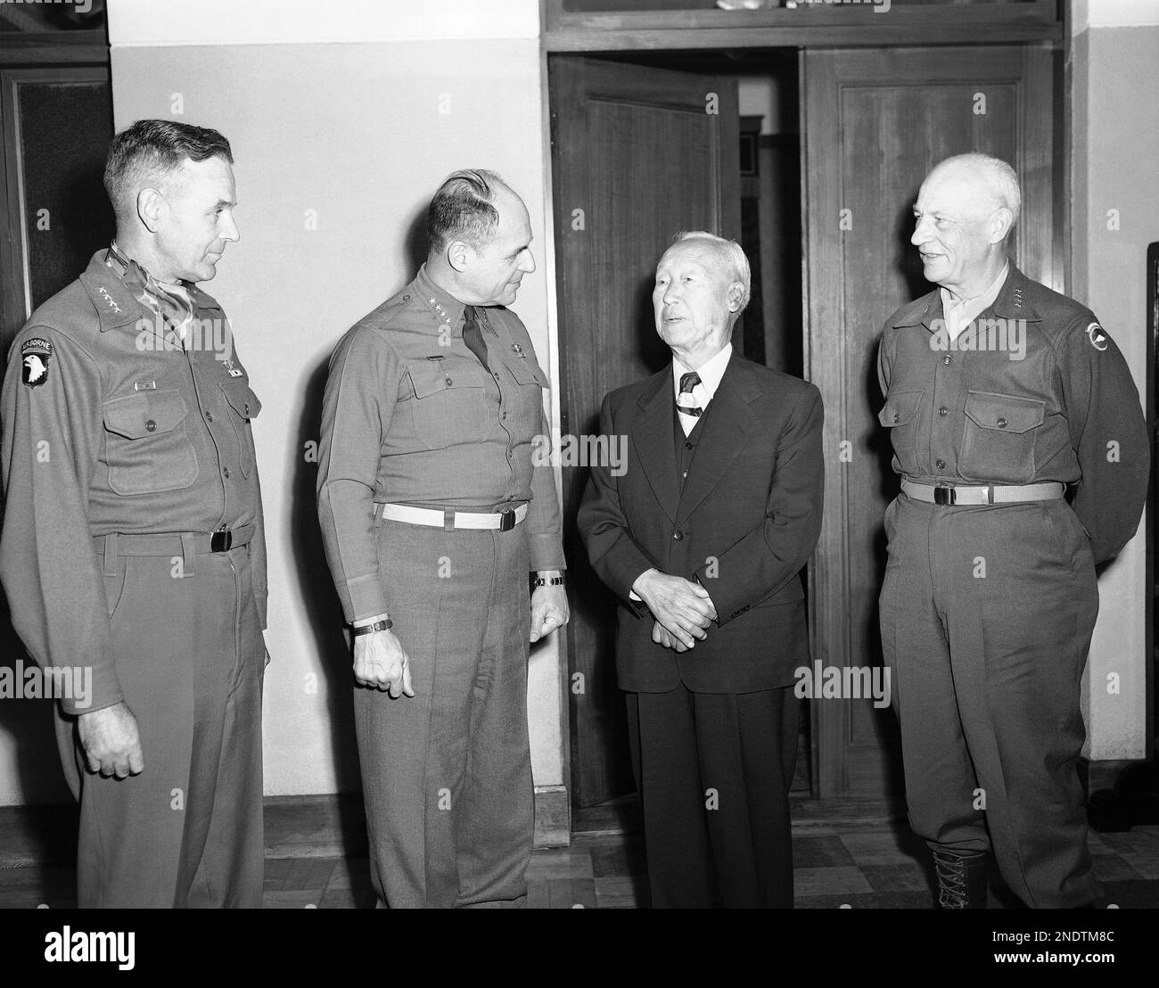 U.S. Army Chief of Staff Matthew B. Ridgway, on an inspection tour of ...