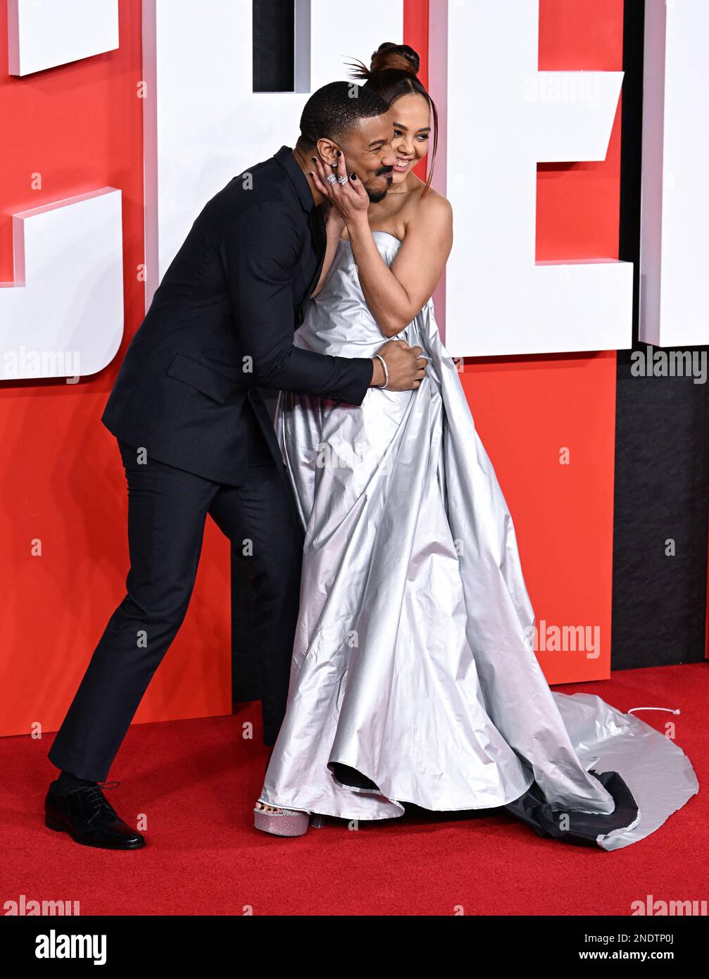 Michael b jordan and tessa thompson hi-res stock photography and images ...