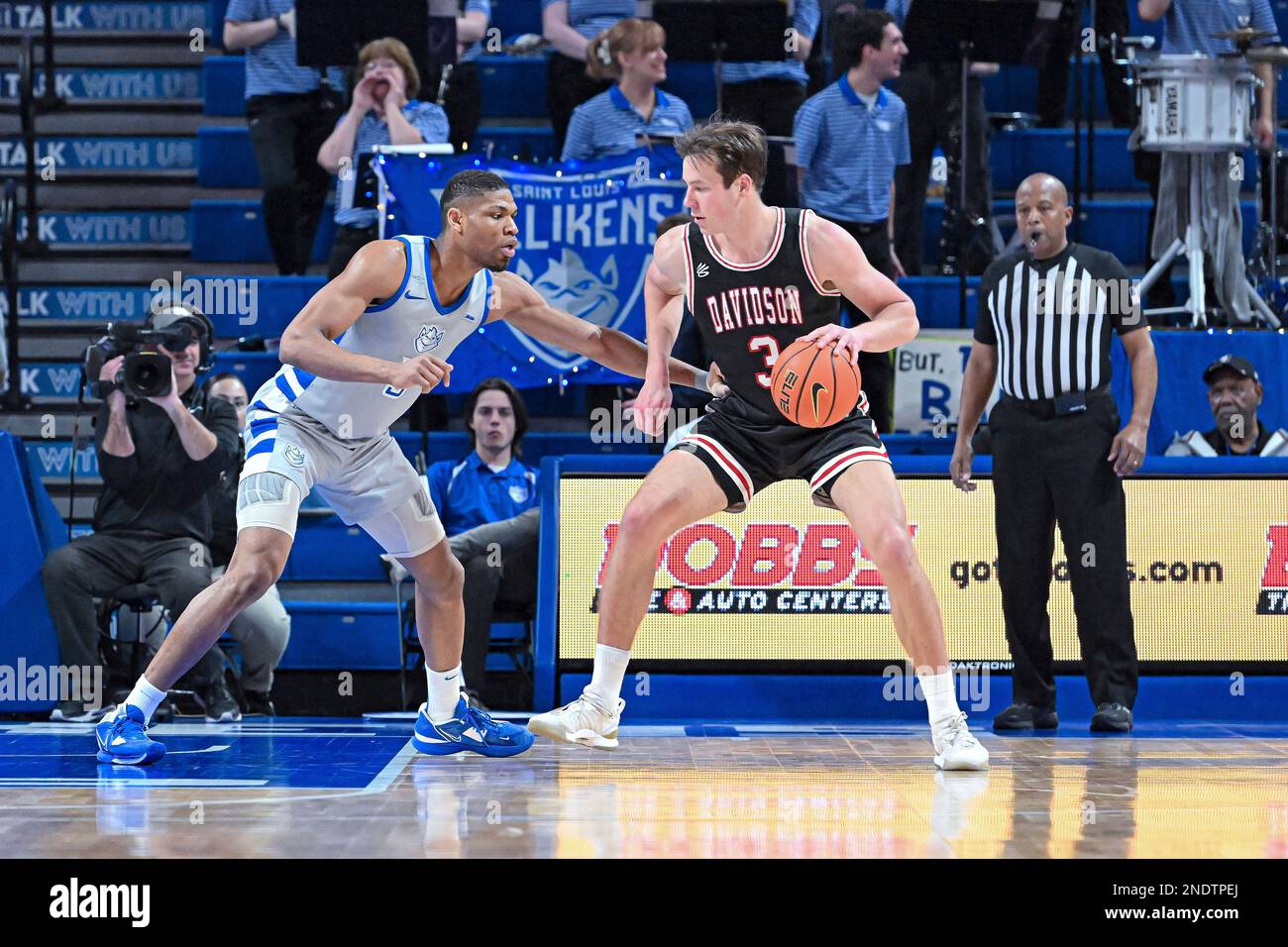 FEBRUARY 15, 2023: Davidson Wildcats forward Sam Mennenga (3) works ...