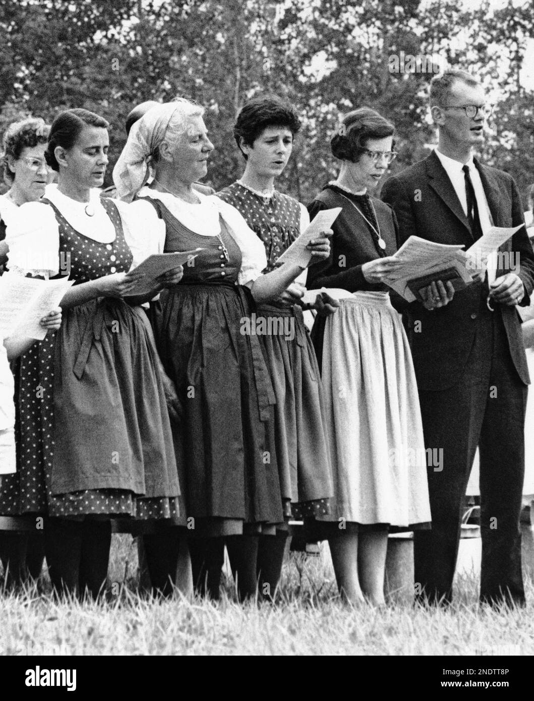Mrs. Trapp, Baron George Von is shown with the children at a reunion at ...