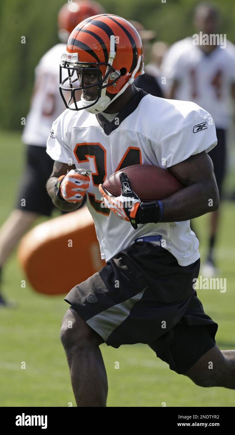 Cincinnati Bengals running back Dan Dufrene (34) in action during the ...