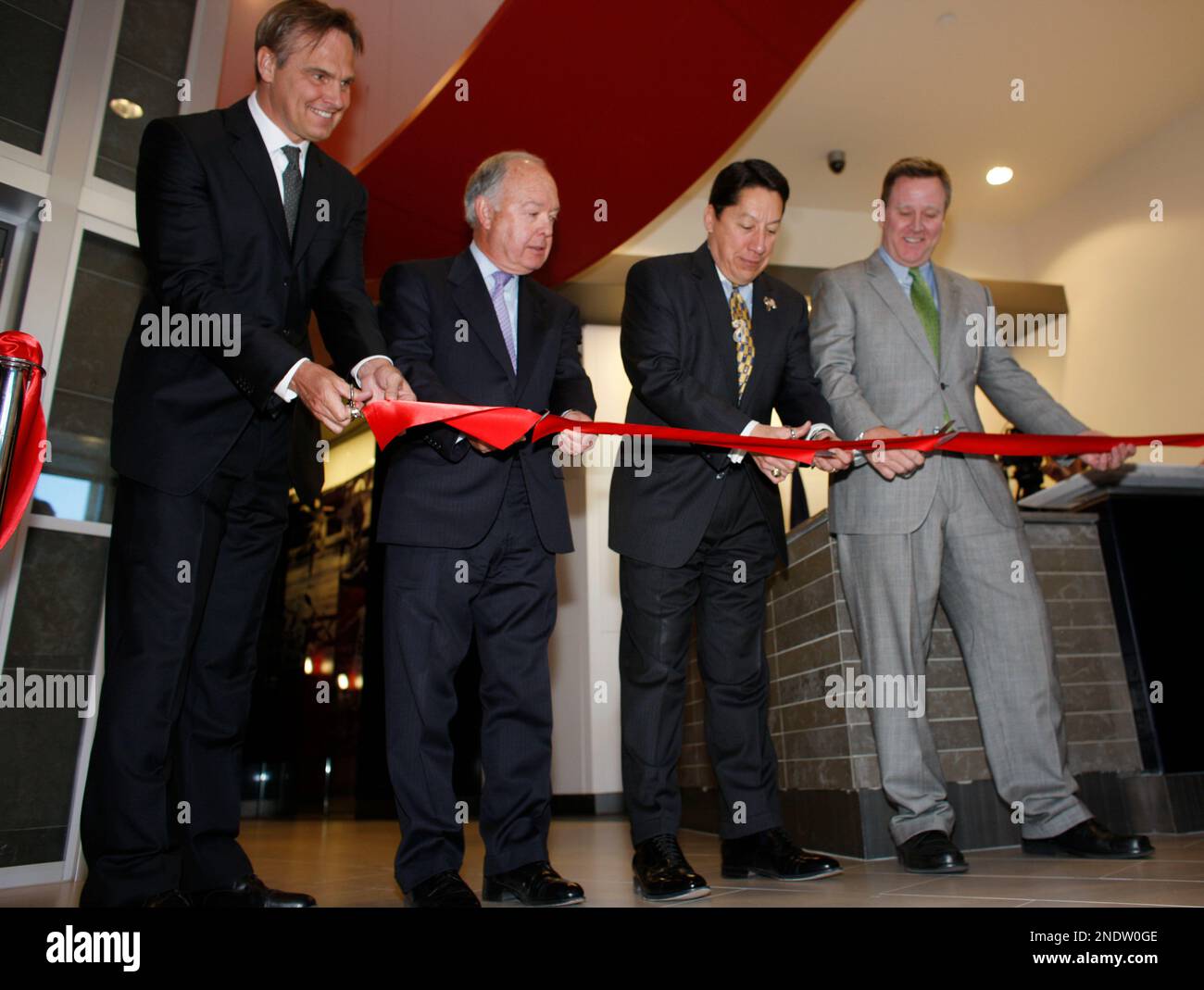 From left, Norman D. Bellingham, chief operating officer of the U.S ...