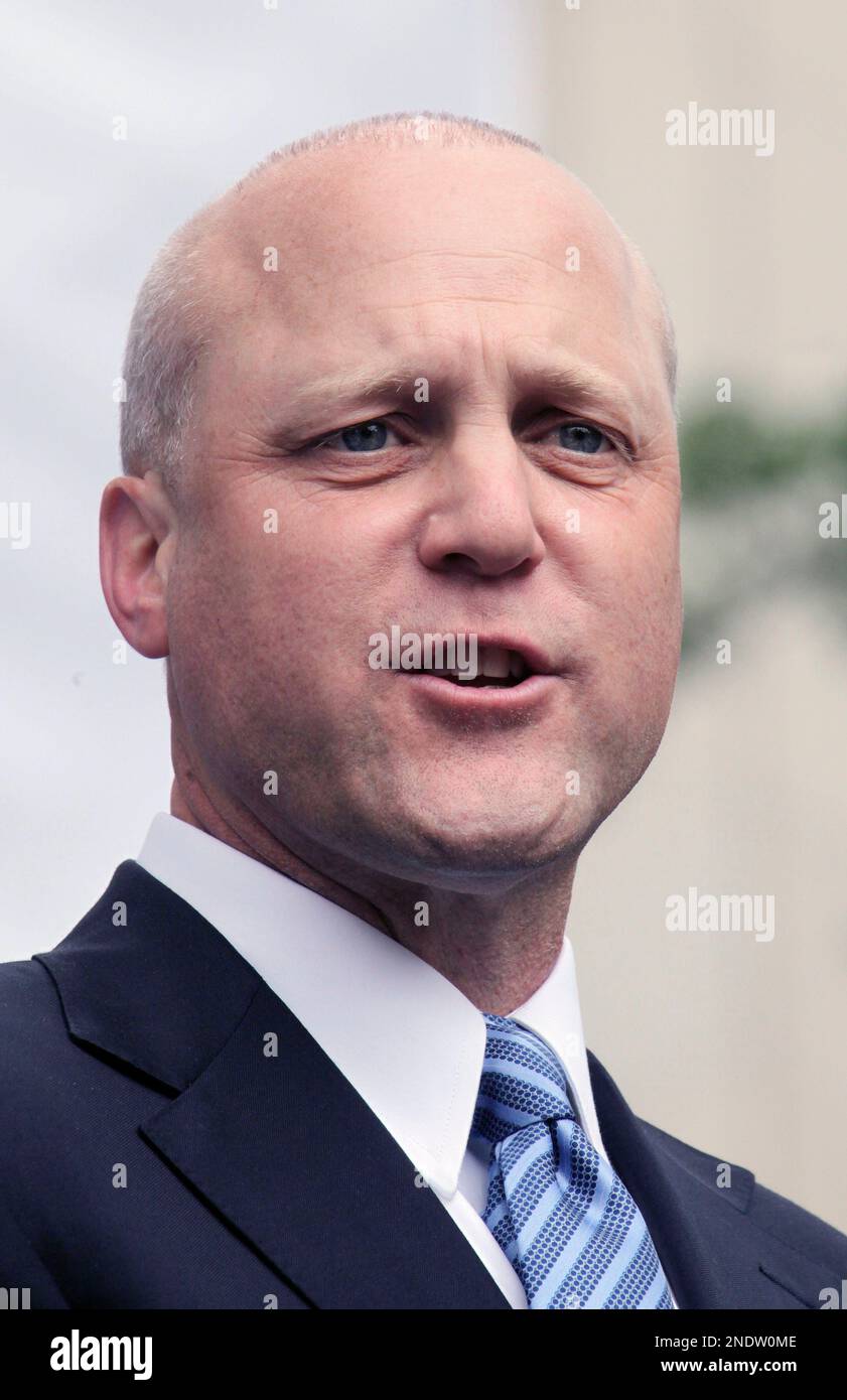 New Orleans Mayor Mitch Landrieu address the crowd at his inauguration ...