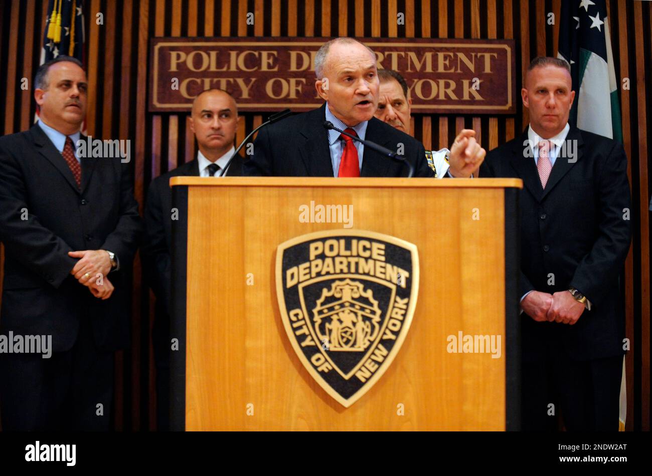 New York City Police Commissioner Ray Kelly discusses Saturday evening ...