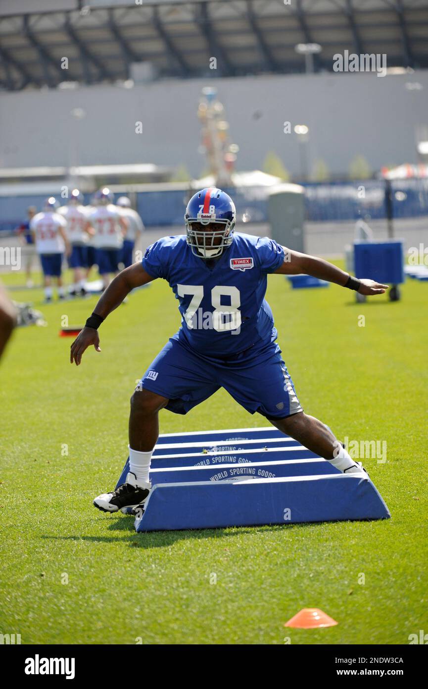 New York Giants' Santonio Thomas practices at rookie NFL football ...