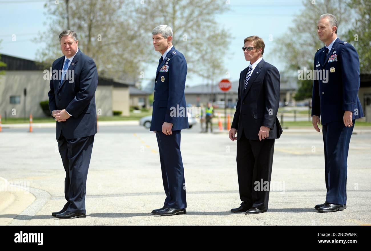 Air Force Secretary Michael B. Donley, from left, Air Force Chief of ...