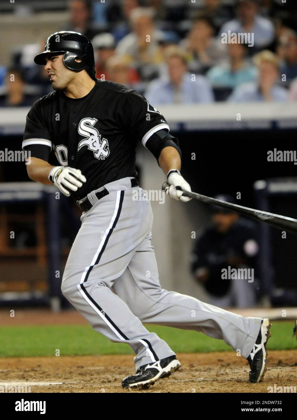 Chicago White Sox Carlos Quentin lines out to third base in the seventh ...